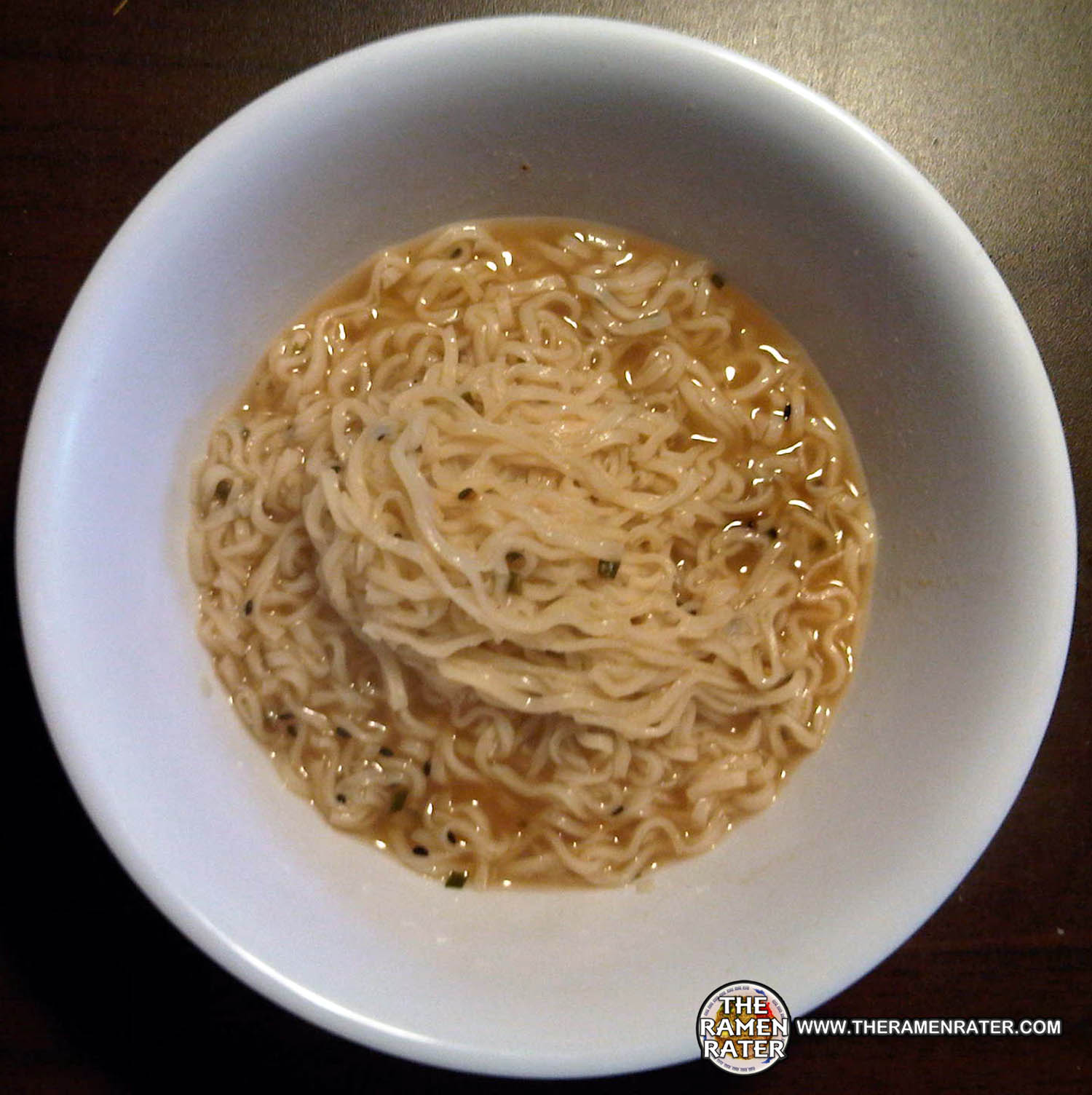 #166: Koyo Garlic Pepper Ramen Made With Organic Noodles - The Ramen Rater