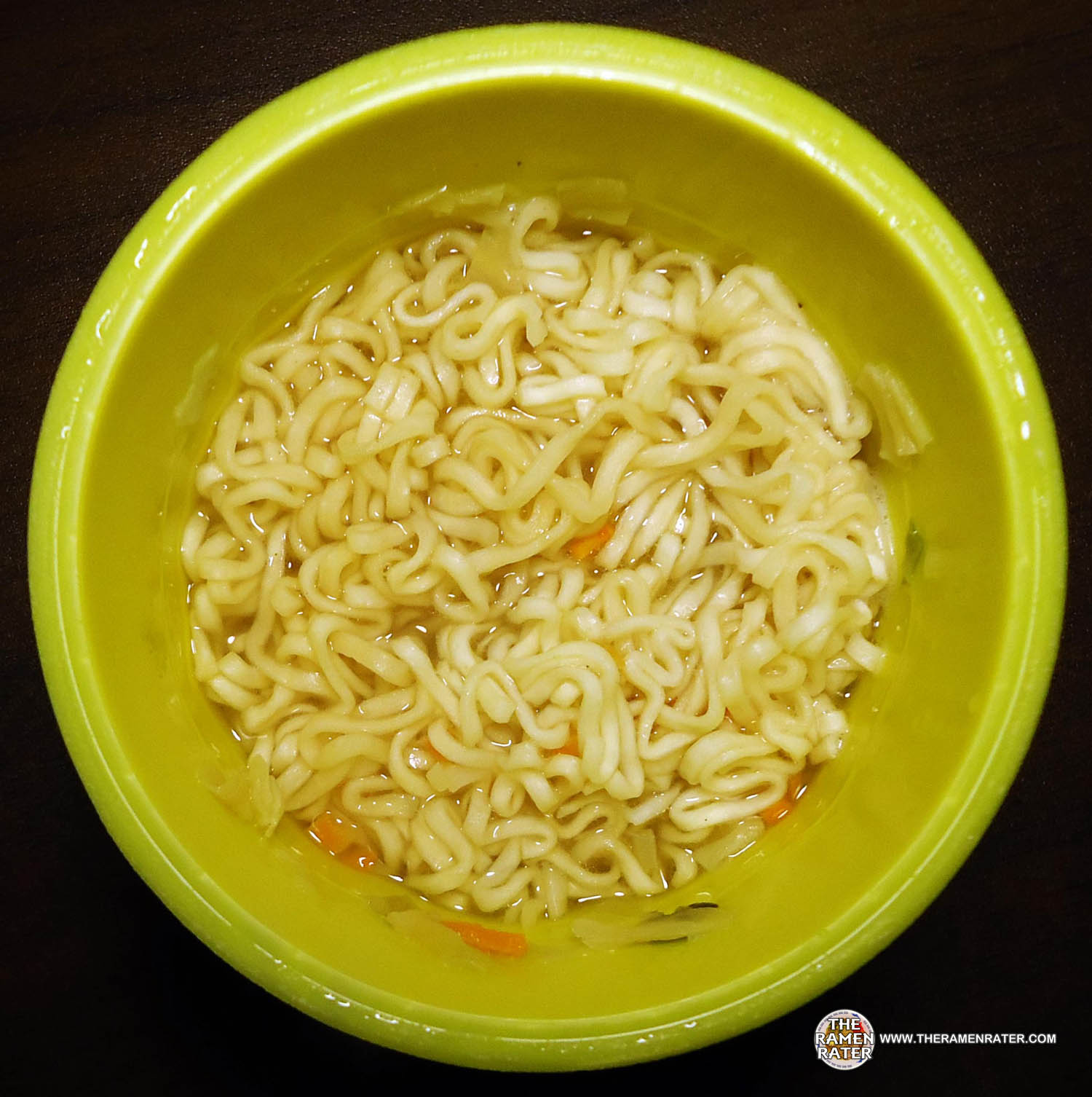 #691: Mamee Express Cup Vegetarian Flavour - The Ramen Rater
