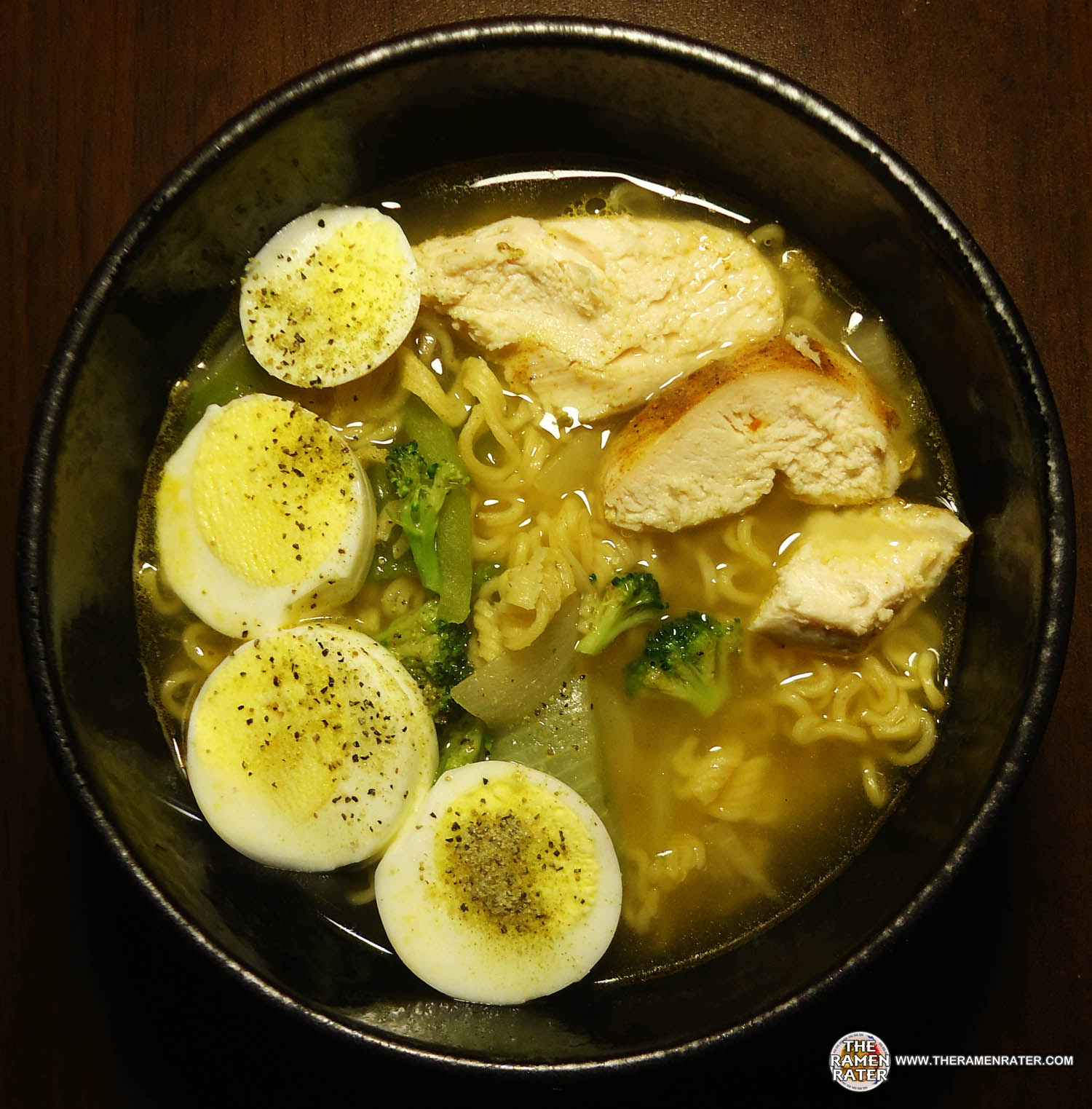 #897: FMF Chow Masala Flavour Instant Noodles - The Ramen Rater