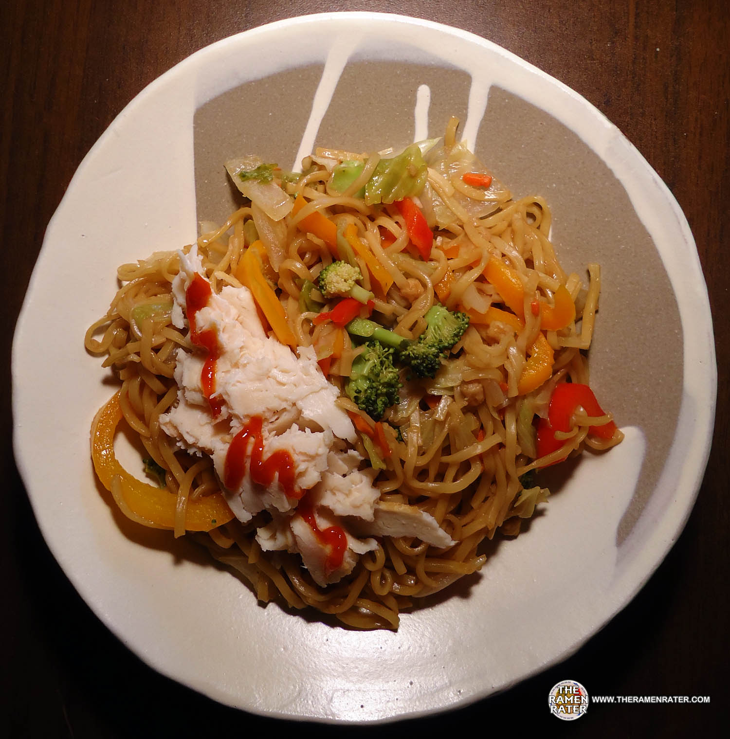 #1045: Nissin Chow Mein Chicken Flavor Chow Mein Noodles - The Ramen Rater